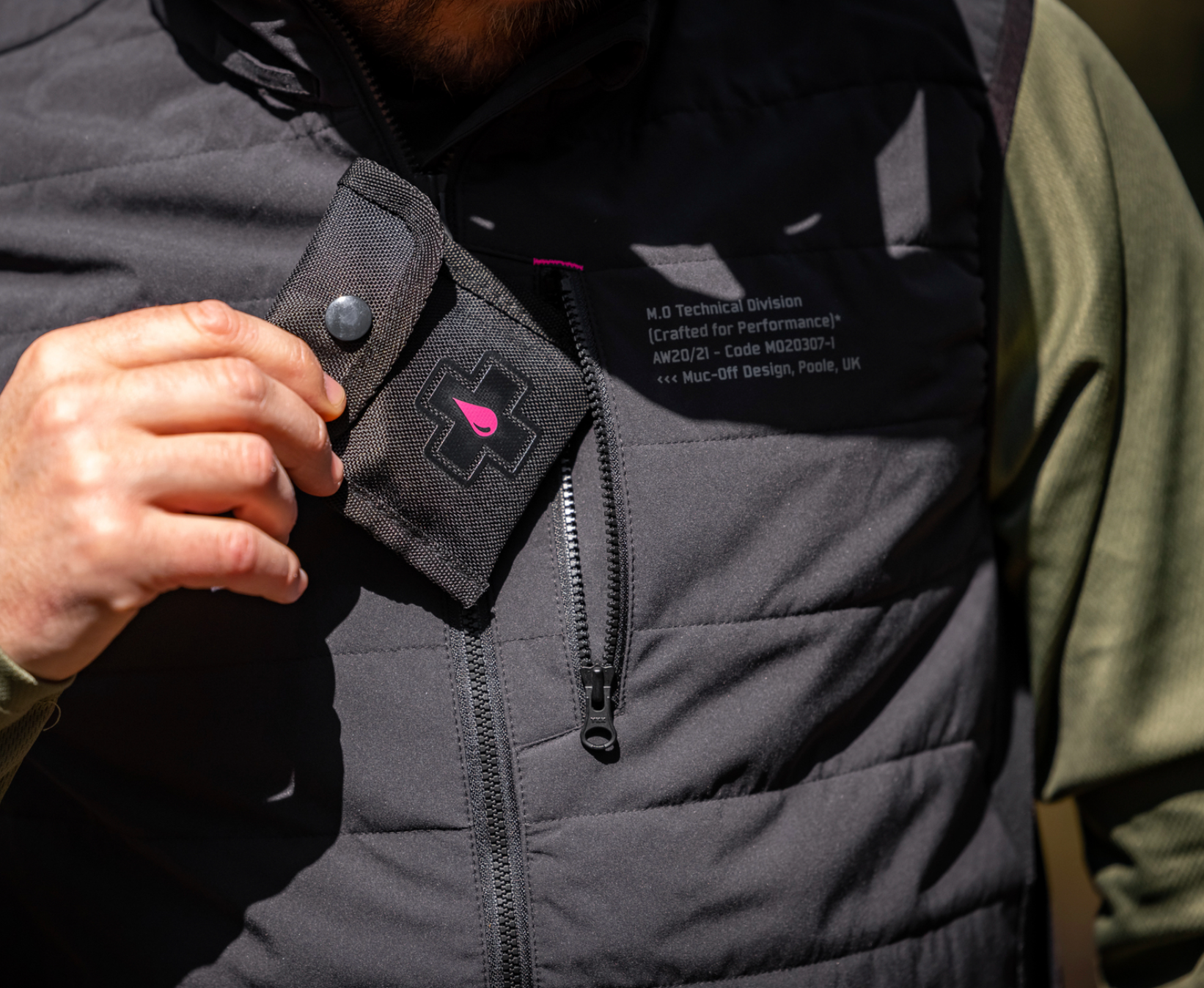 How to seal any puncture with the Muc-Off Puncture Plug Repair Kit ...